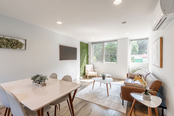 Alki Home W Parking, Fast Wifi, Steps To The Beach - Seattle