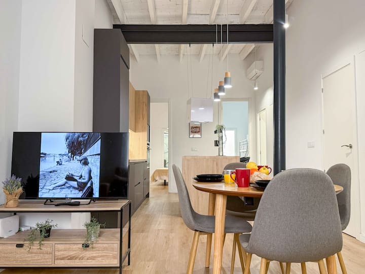 Apartamento La Estación. Amplitud Y Elegancia. - Alicante