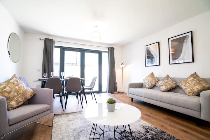 4 Bedroom City Centre Townhouse - Norwich