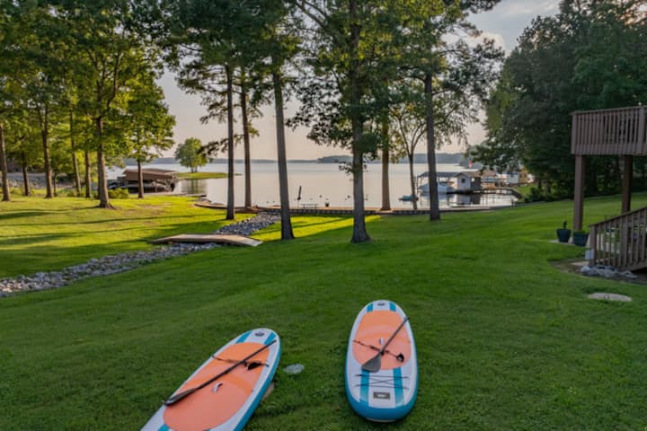 Lake Life Is The Best Life,  "Livin The Dream" - Lake Gaston