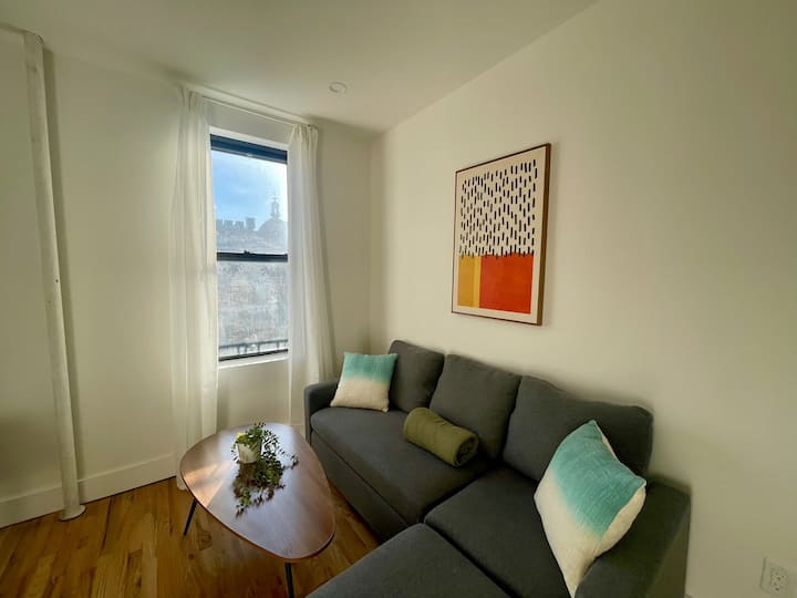 Beautiful One Bedroom - Brooklyn, NY