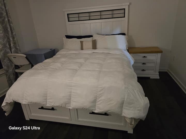 Bampoh Airbnb Gem, Bedroom 3. - Waldorf, MD