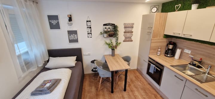 Appartement 4, Küche,smart-tv, Wlan, Einzelbett - Schorndorf