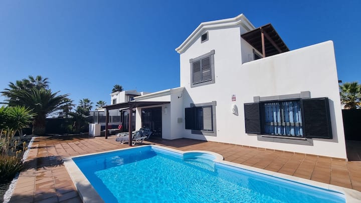 Luxury Villa Lanzarote Playa - Playa Blanca, Las Palmas, Spain
