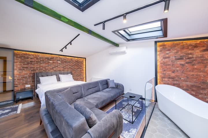 King Suite With Sky View And Bathtub -ÅžIÅŸli Center - Maslak
