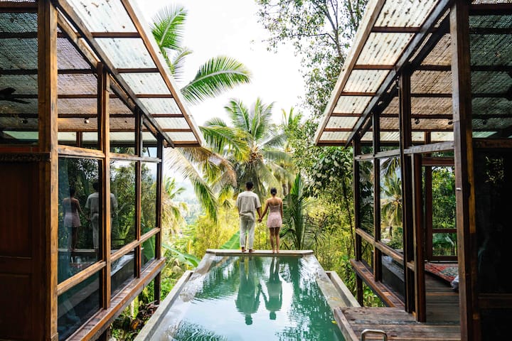 Goofy House Sidemen With Breakfast - Indonesia