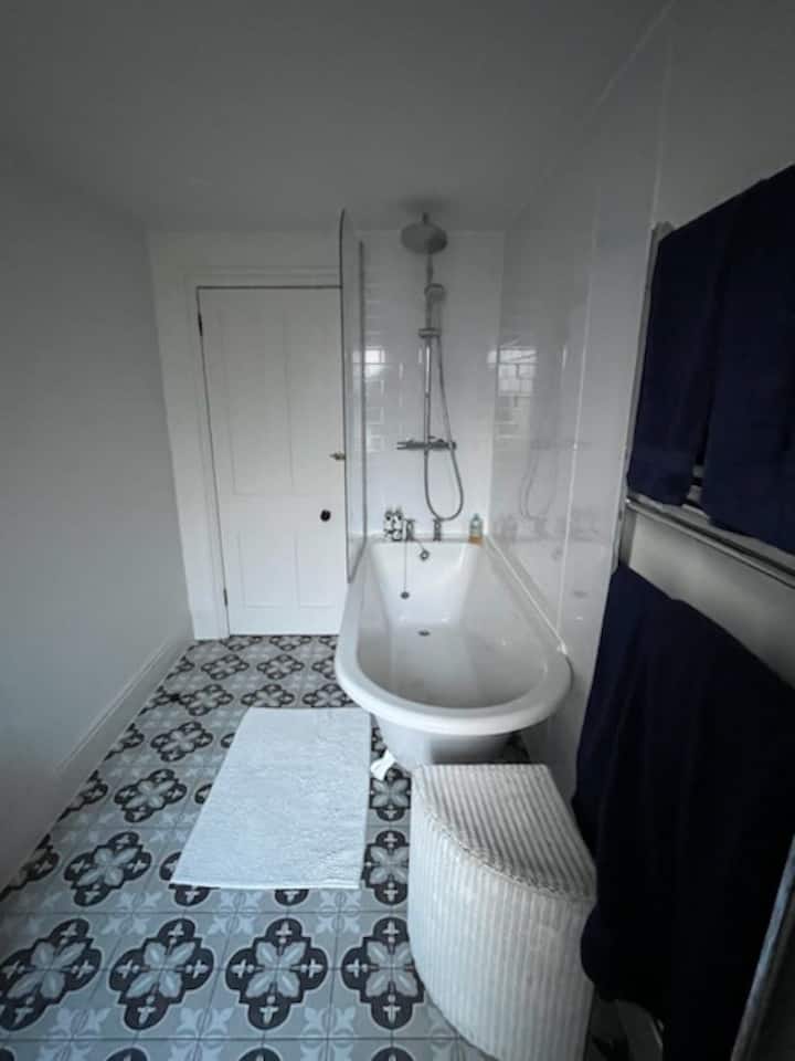 Double Ensuite Shaftesbury - Shaftesbury