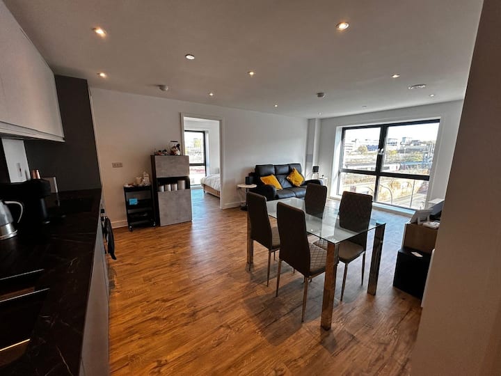 Stylish Ensuite Room In Central Leeds – With Gym - Leeds