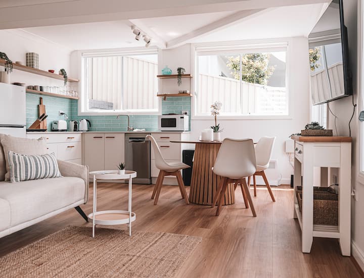 Sans Souci Granny Flat - Austinmer