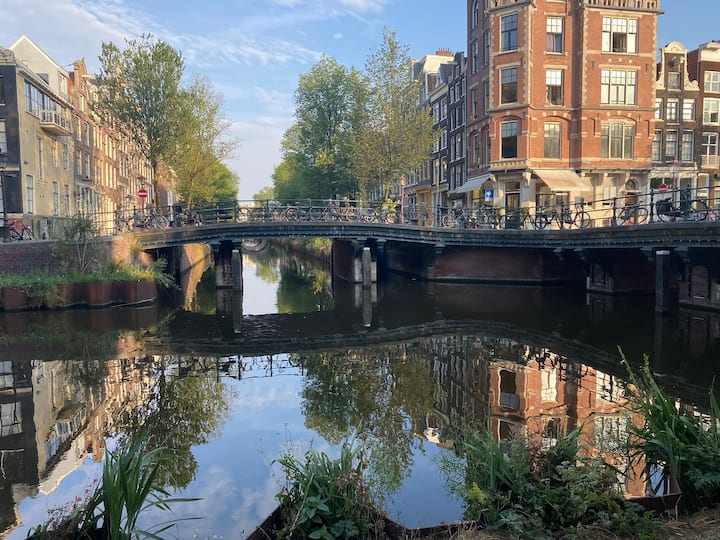 Unique City Center Canal Loft - Ámsterdam