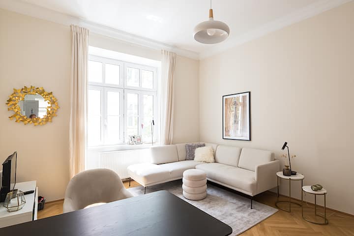 Wohnen Auf Zeit
Im 2. Bezirk,
Nicht Für Touristen - Vienna