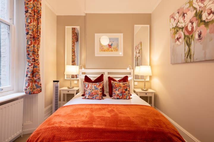 Penthousestays Notting Hill | Lux King Bed +Sofa B - Londra