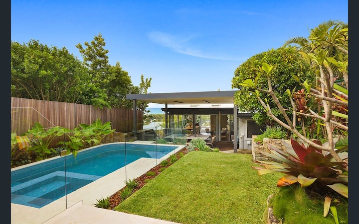 Stunning Coastal House With Pool And Ocean Views - Manly