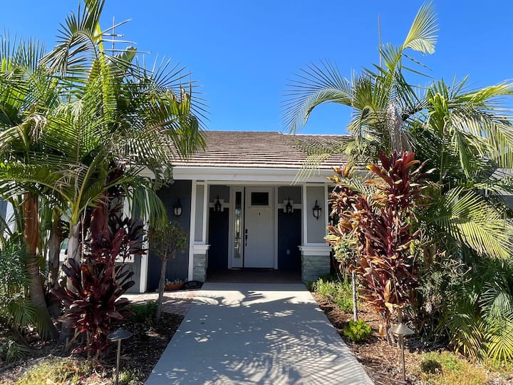 Tropical Retreat 3br Pool Bocce - Upland, CA