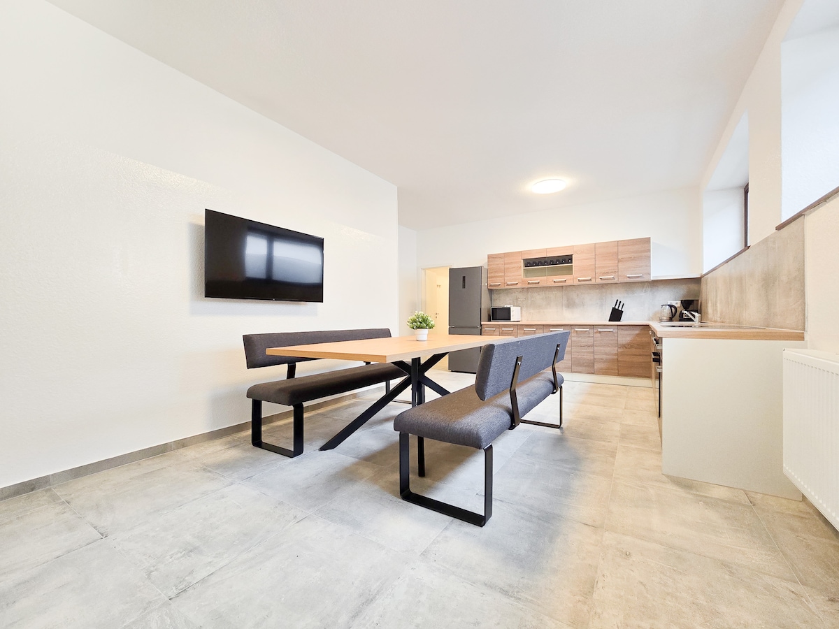 RAJ Living - 4 room apartment - 30 min. to DUS trade fair - Apartments ...