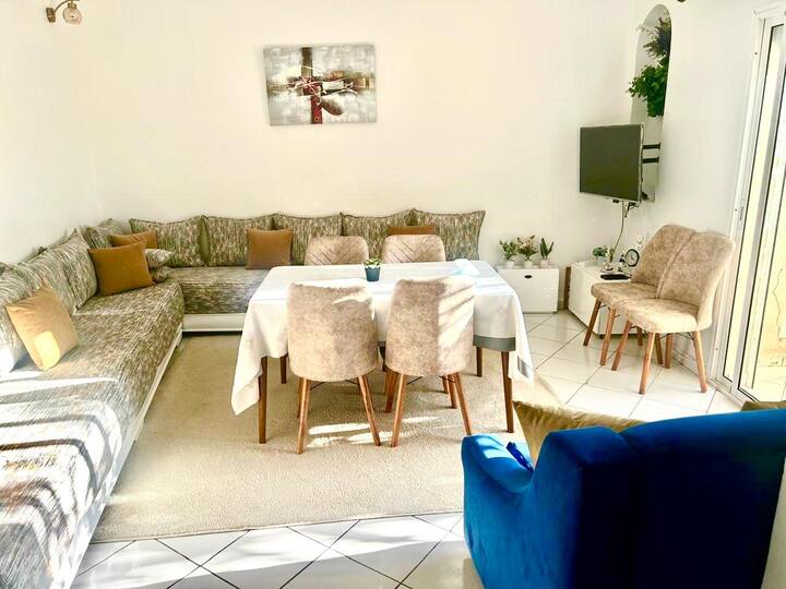 Cozy Waterfront Duplex - 丹吉爾
