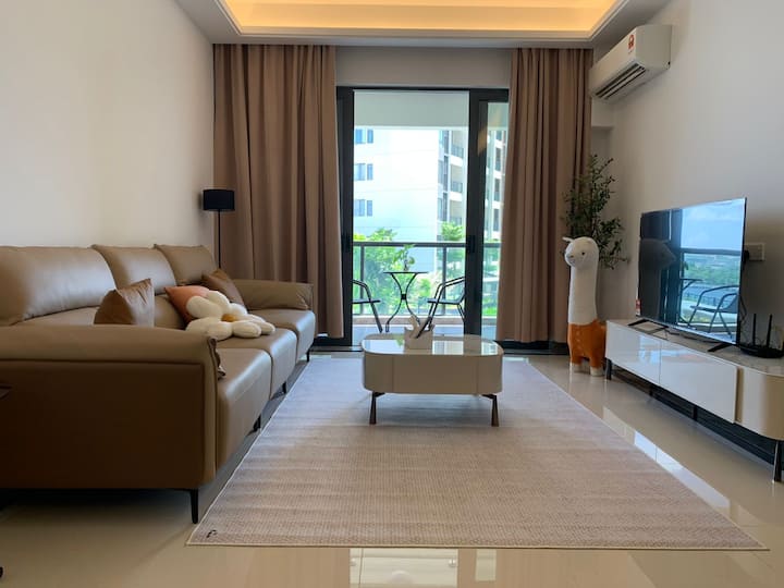 Cozy 3r2b R&f Princess Cove 公主湾 5min Walk To Ciq - Woodlands