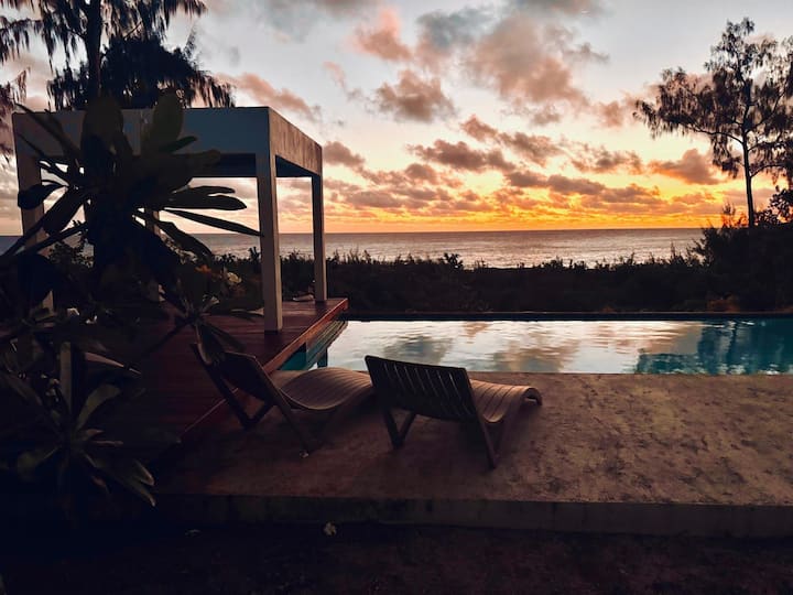 Vila Bombora I Vanuatu Luxury Holiday Homes - Port Vila
