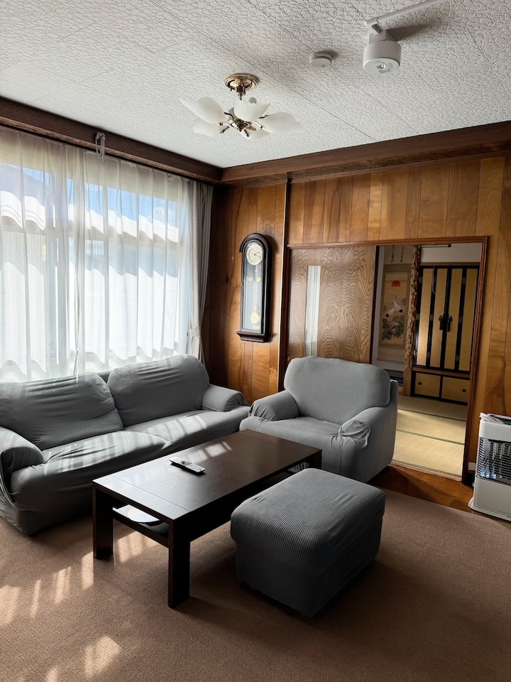 昭和レトロな一軒家　温泉近く　無料駐車場　最大10名 - Hokkaido