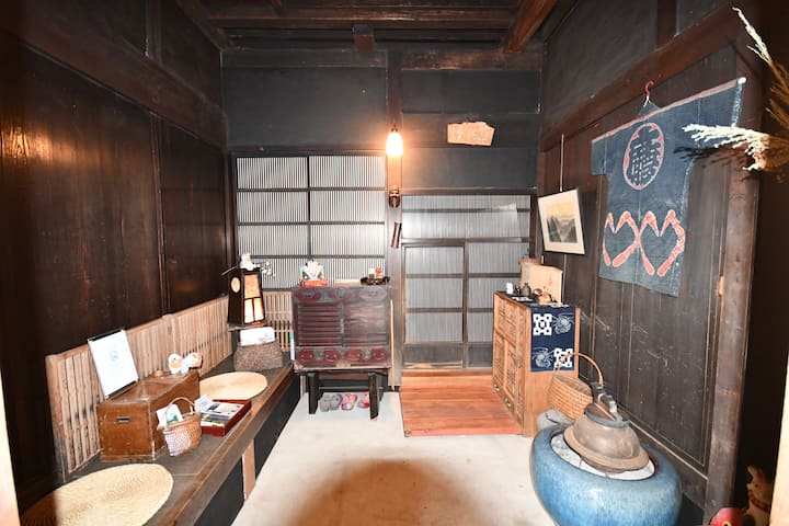 日本古来の建造物を、そのまま民泊にしました - Tsu