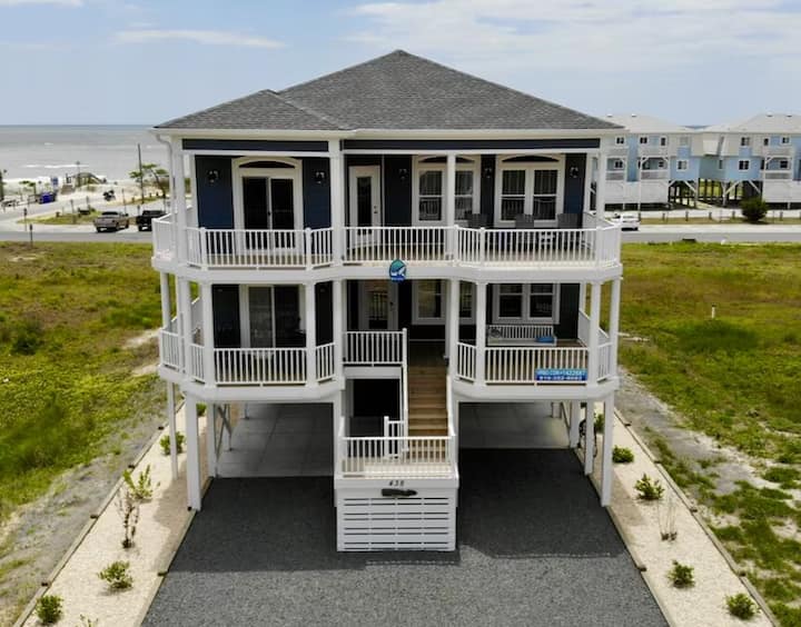 5 Br, Poolside Paradise Just Steps From The Beach - Ocean Isle Beach, NC