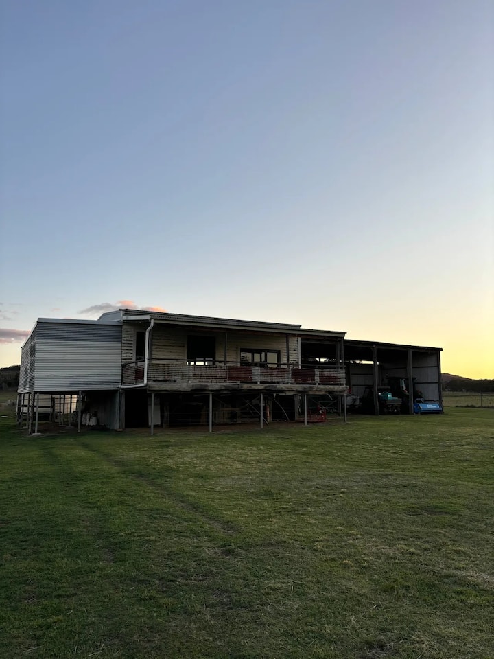 The Wool Shed Farm Stay - Tenterfield
