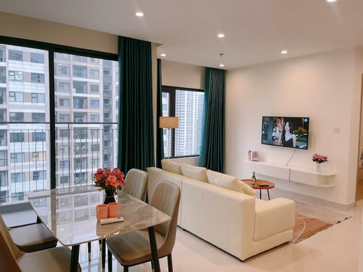 Vinhomes Grand Park 2 Bedroom Beautiful Apartment - Bien Hoa