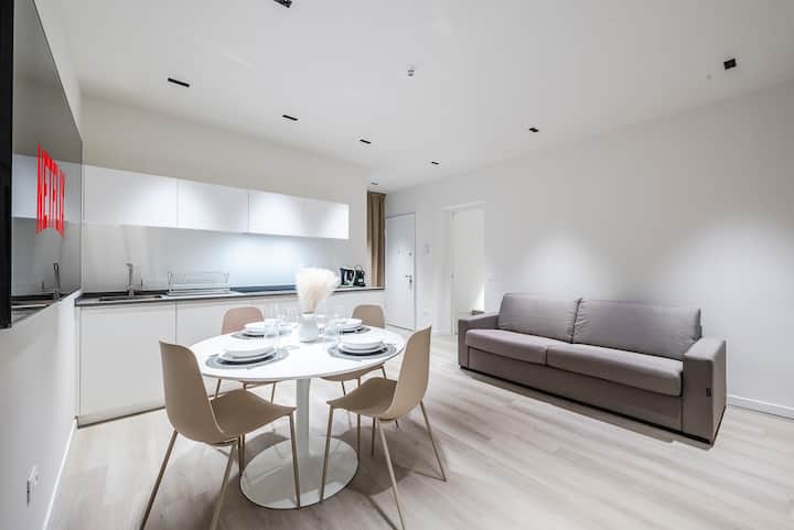 • [Arnaldo Apt] Luxury & Design In Duomo - Brescia