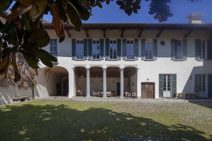 Charming Villa Berla - Varese