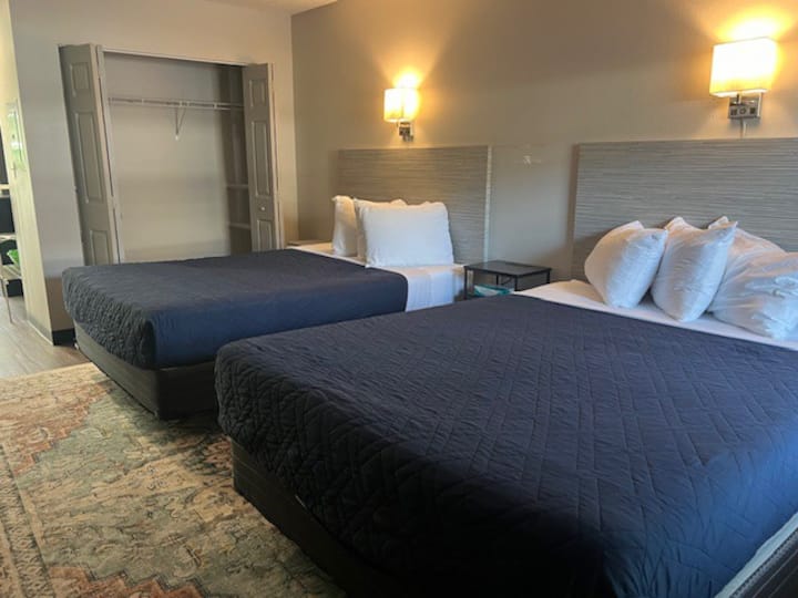 Ocala Suites Hotel - Ocala, FL