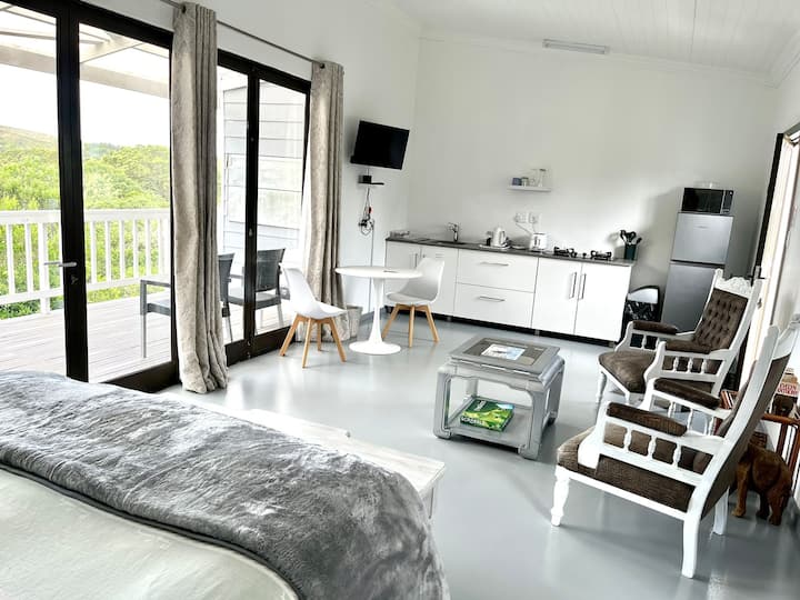Bushbuck Farm Eco-retreat Take A Break Cabin - Humansdorp