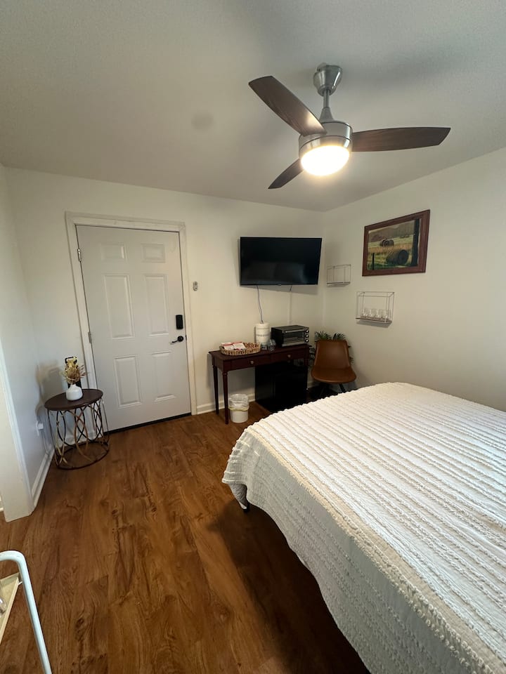 Columbia's Cozy Corner / Minutes From Downtown - Columbia
