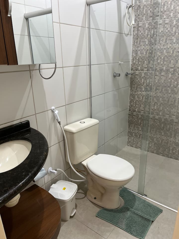 Apto Mobiliado E Bem Localizado - Rio Branco