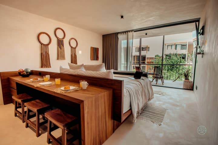 Spacious 2br Apartment W/ Private Rooftop & Pool - Tulum