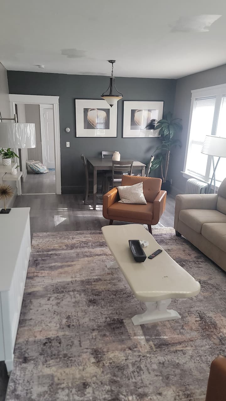 Darma Apartment Is Big Spacious - Rhode Island