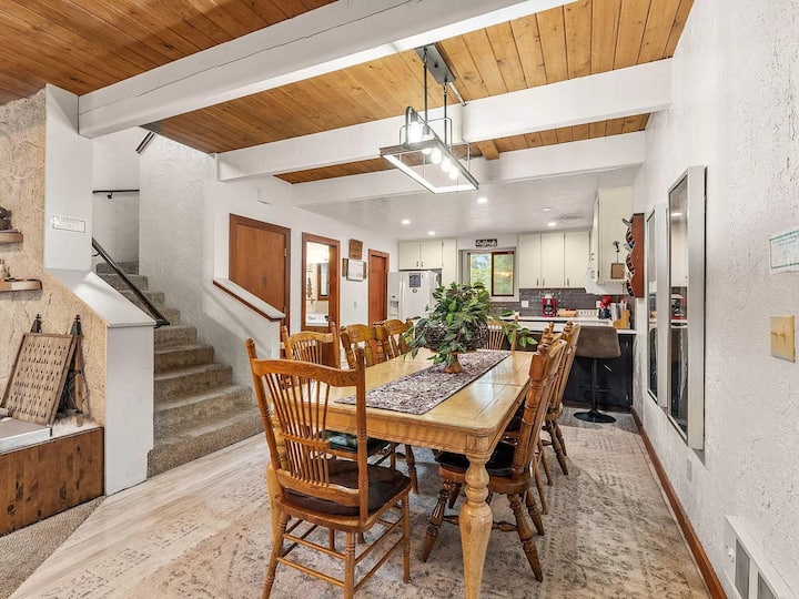 Sunriver Home Close To It All - Pet Friendly - Oregon