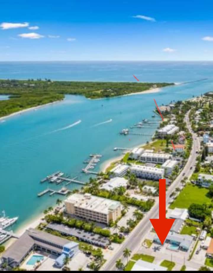 Cozy 1/1 Island Getaway Walk To Beach/restaurants - Fort Pierce, FL