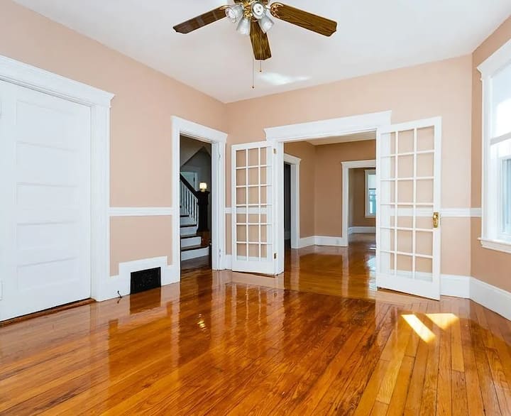 Huge 2br  Condo With W/d (Furnished Photos Soon!) - Quincy, MA