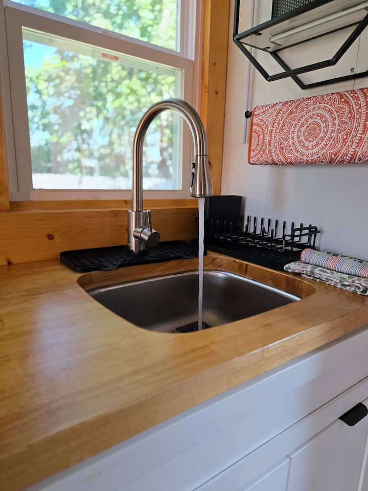 Your Charming Backyard Gem/west Jax/op - Jacksonville