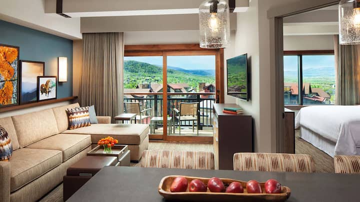True Ski-in/out Luxe Resort+amenities. 2br - Steamboat Springs, CO
