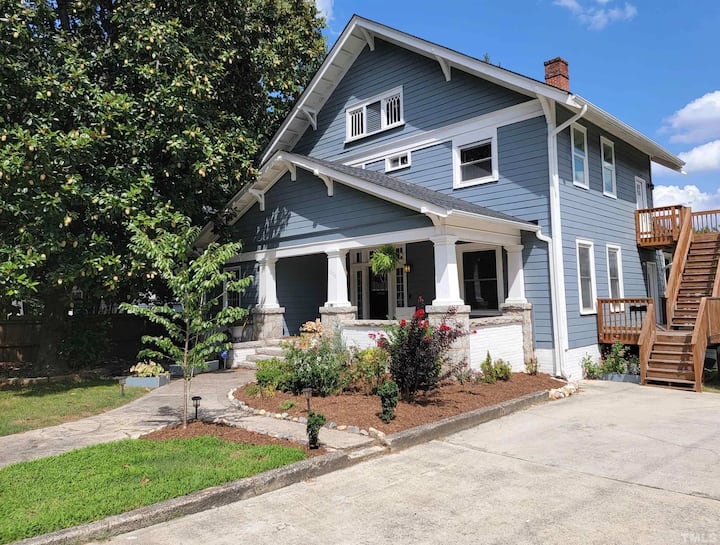 Super Cute 2nd Floor Apartment Close To Dt & Duke! - Durham, NC