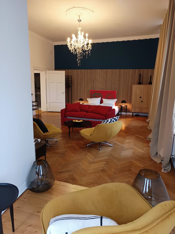 Lio Suite: Design Apartment - Minden