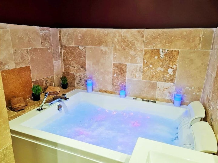 Evasion Romantique & Spa - Saint-Etiénne