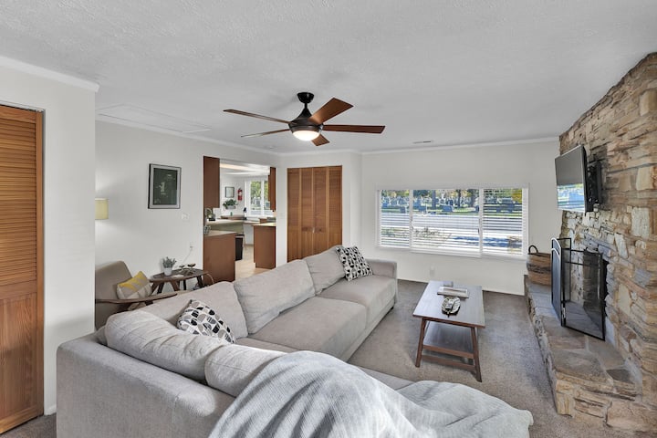 50s Beauty Walk-able To River And Downtown - Boise, ID