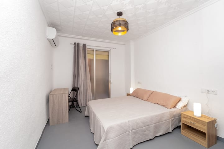 Confortable Habitación Doble - Alicante
