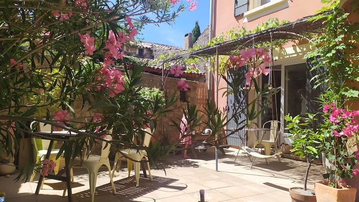 Maison Cosy Avec Belle Terrasse - Apt