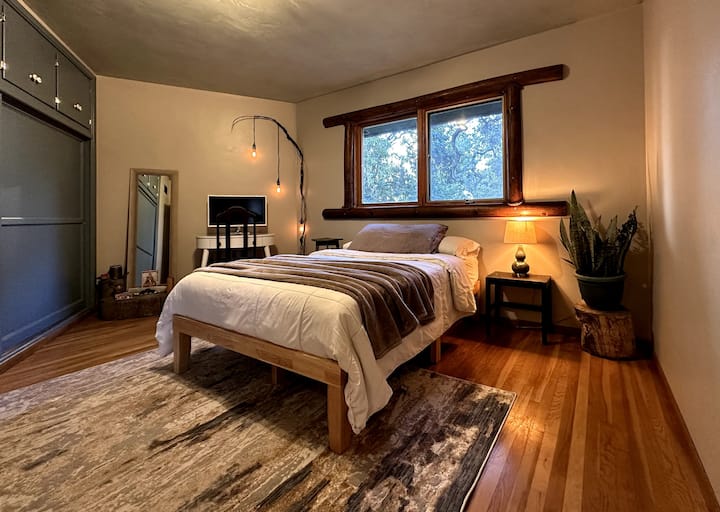 Retreat Room • Nature Sanctuary - Bonsall, CA