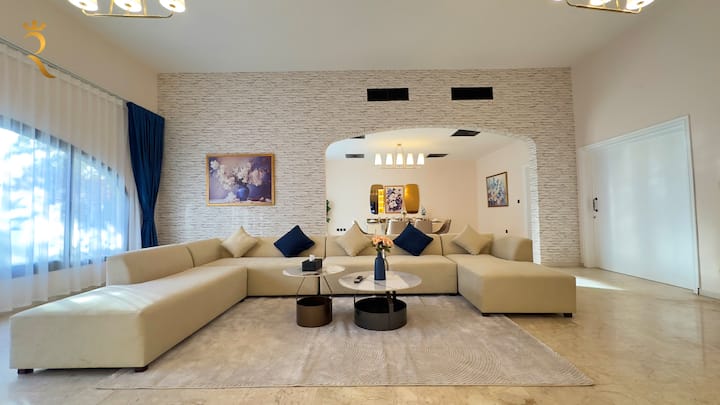 Spacious Serenity - 5br Luxury Living Villa - Abu Dhabi