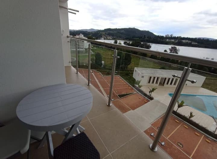 Hermoso Apto Vista Al Lago - Paipa