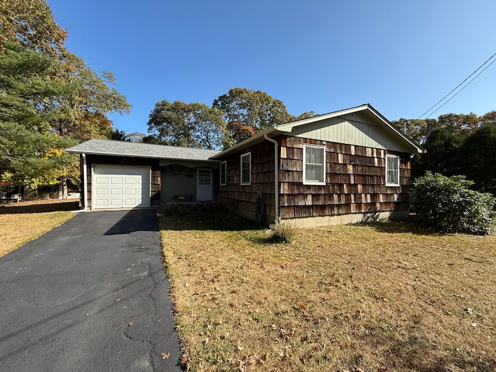 New! Happy Days In Hampton Bays - Hampton Bays, NY